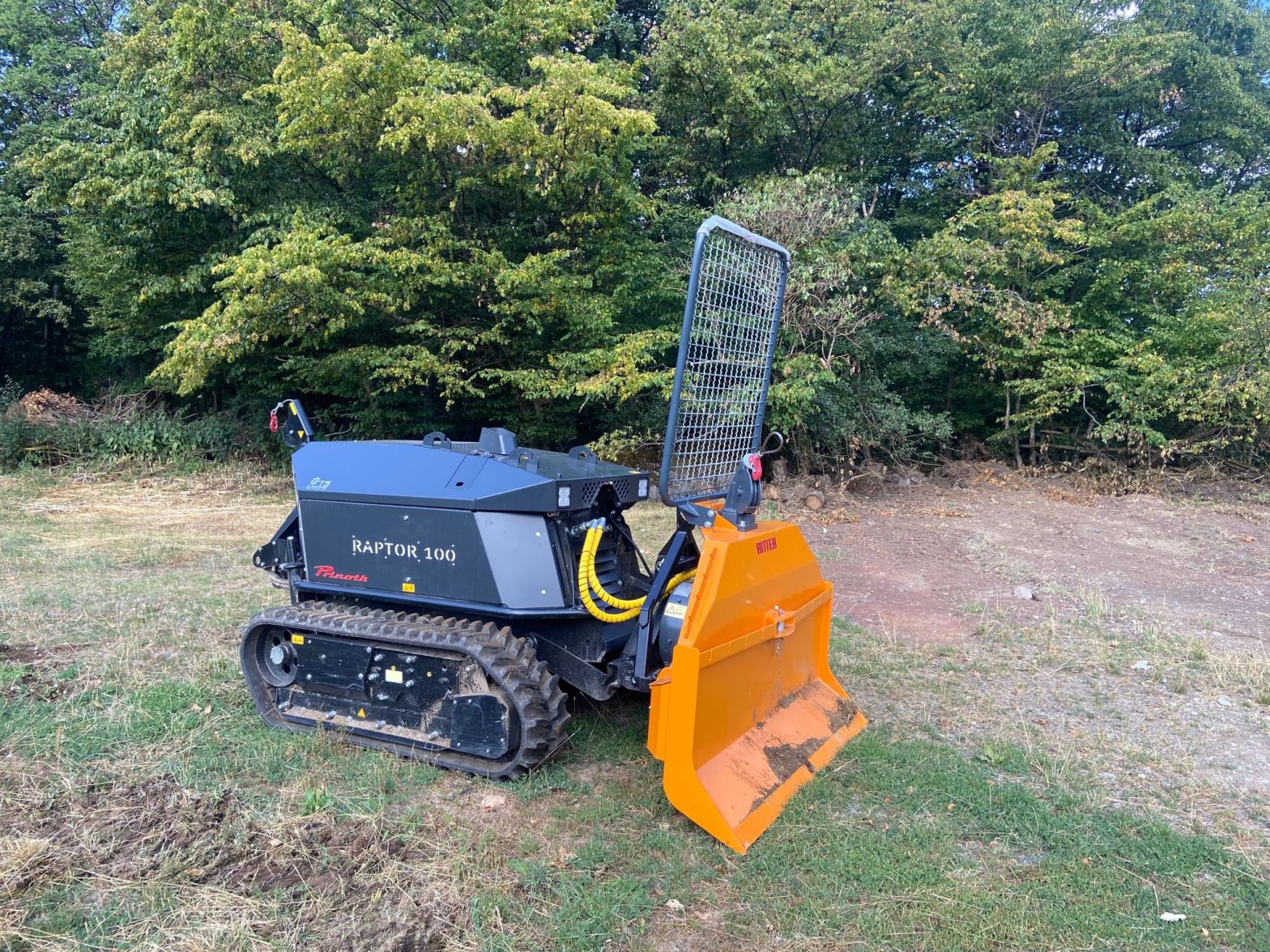PRINOTH Raptor 100 mit Ritter D50 Winde und FTS-Dreipunktbock ...